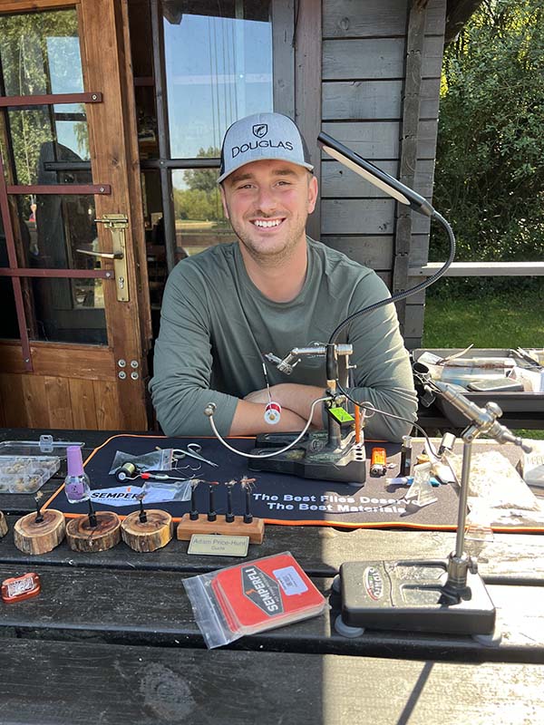 Semperfli Pro Team - semperfli.net